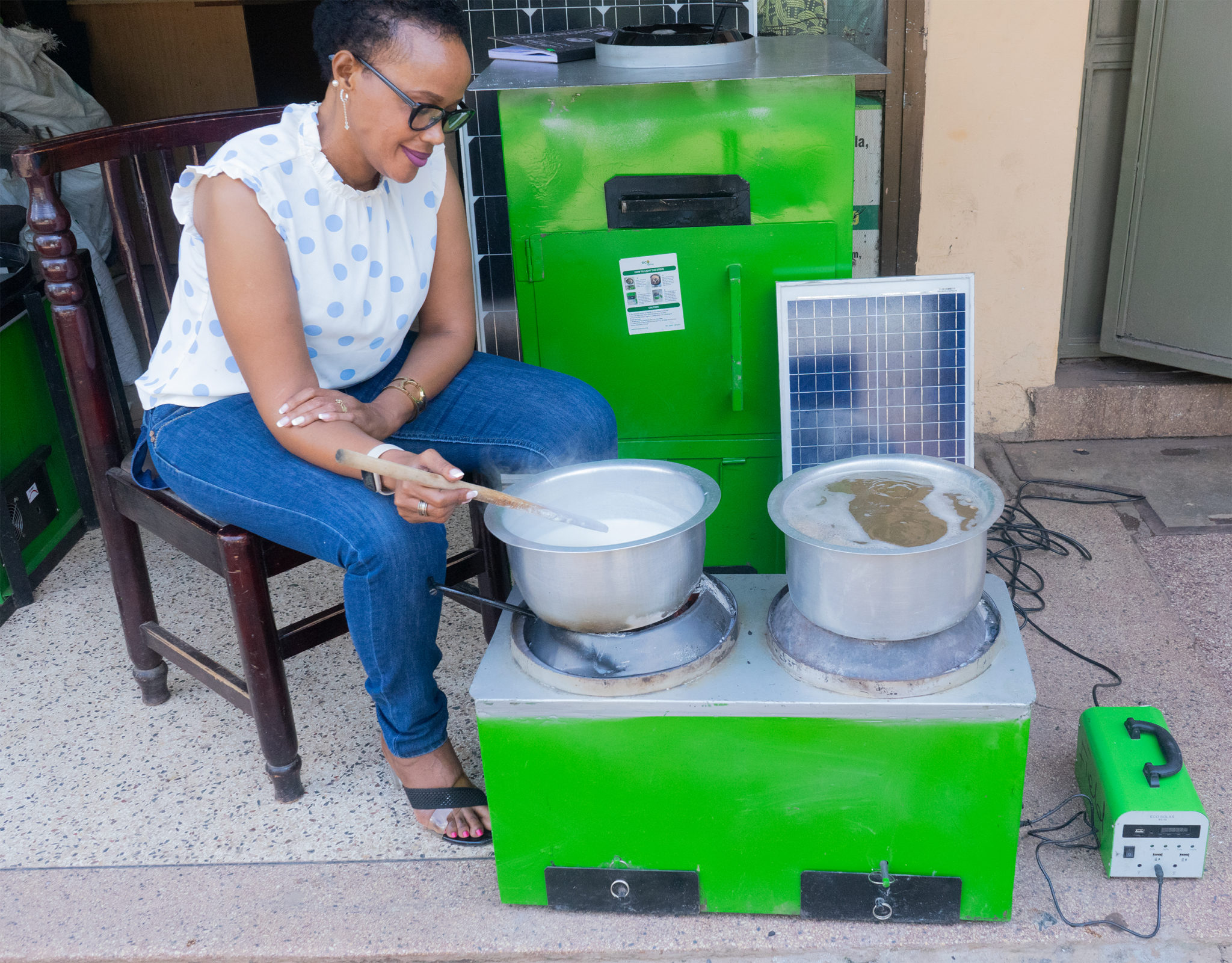 Entrepreneur Spotlight: Uganda Eco-Stove Is Saving Ugandans On 2 Fronts ...