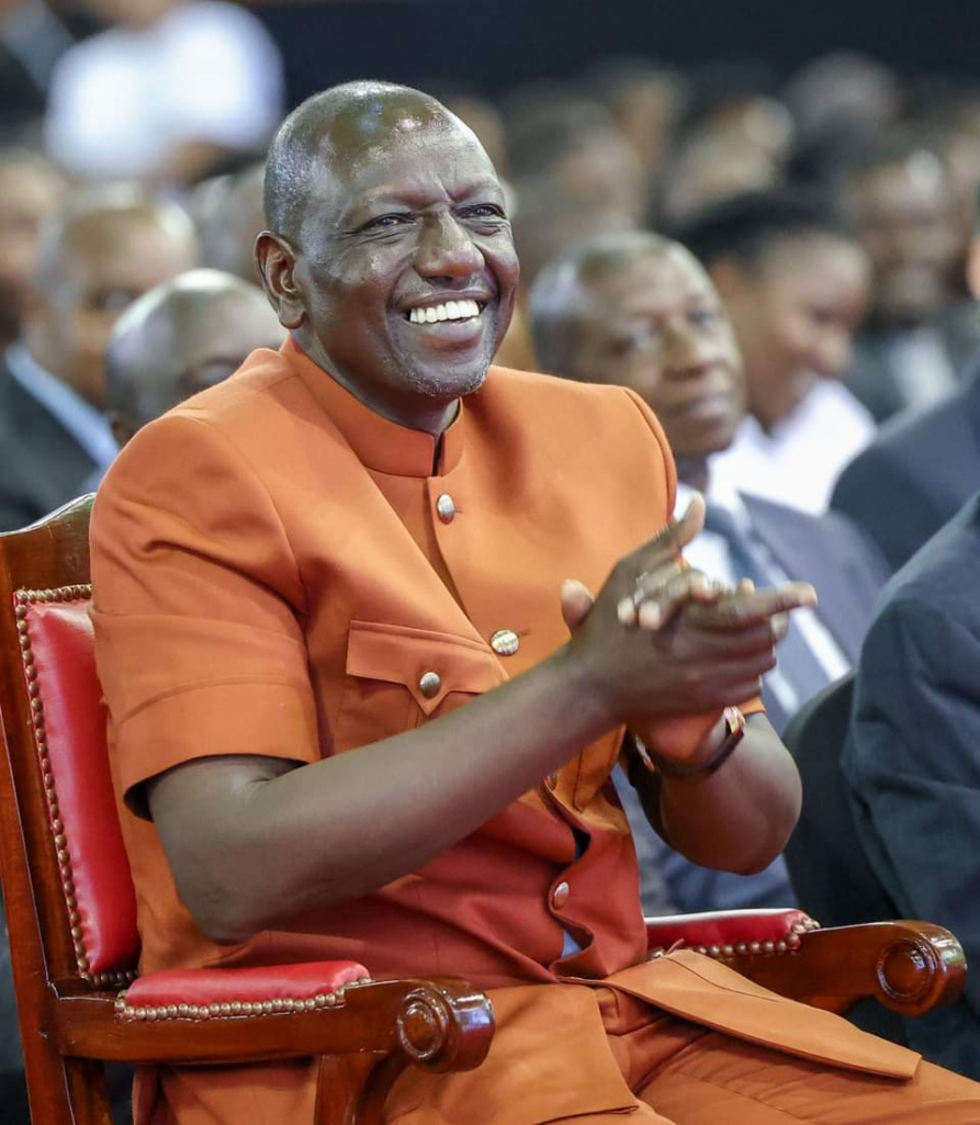 Kenya Bans President Ruto’s Kaunda Suits and African Attire From ...