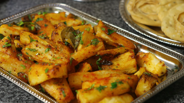 Crispy Masala Mogo (Spicy Fried Cassava) - African Vibes